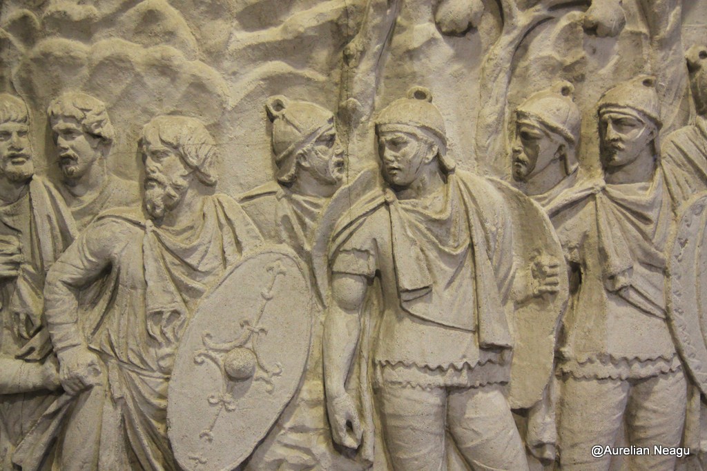 Columna lui Traian :: Orasele-europei-paris-roma-si-praga